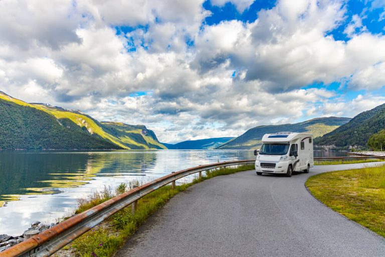 Hva koster teppe til bobil? Pris for tepper til caravan